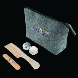 Chic Cosmetic Pack Branded At New Zealand's Lowest Prices